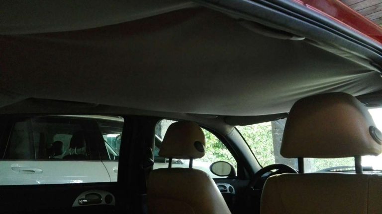 Tettino della macchina scollato, così lo aggiusti in un secondo I Ti ...